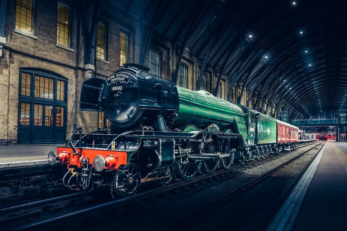 Nation celebrates 100 years of Flying Scotsman, world’s most famous ...